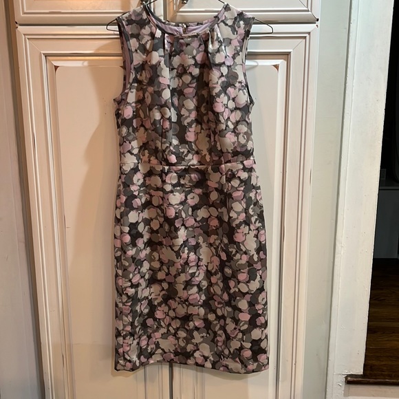 LOFT | Dresses | Loft Pretty Floral Dress Size 2 | Poshmark